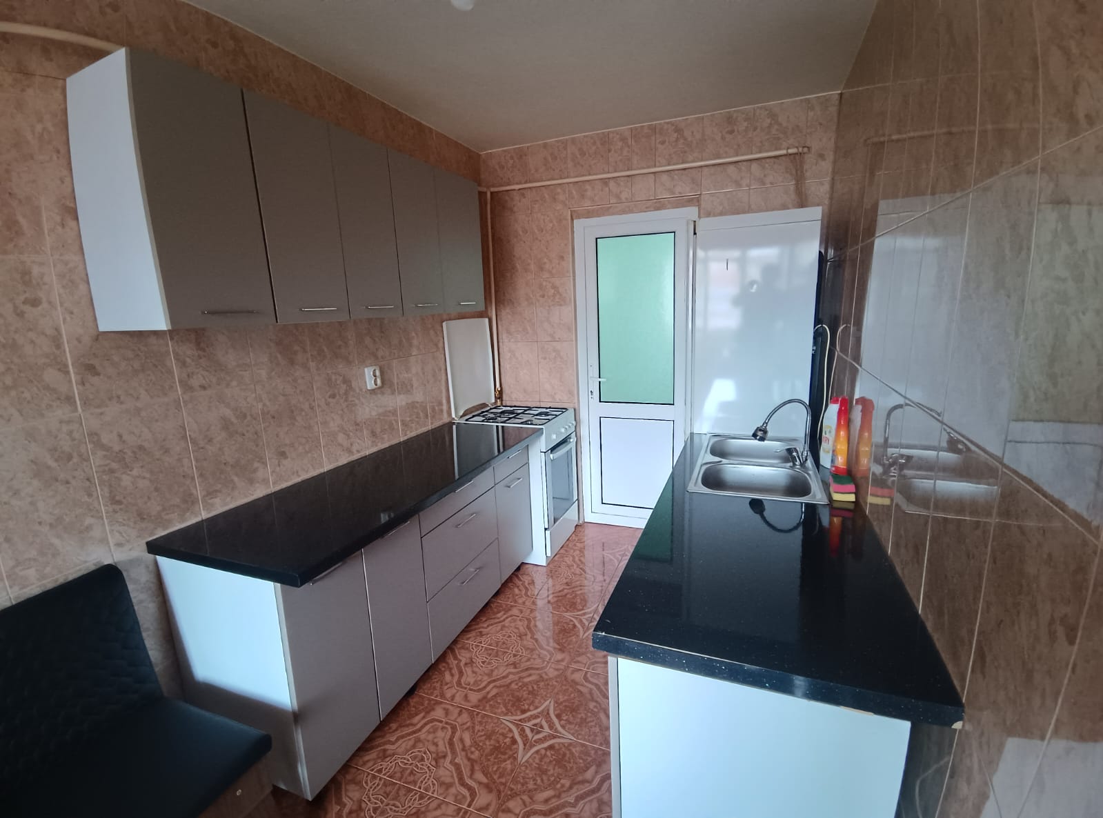 Apartament 4 camere zona Casa Cartii - Venus Imobiliare